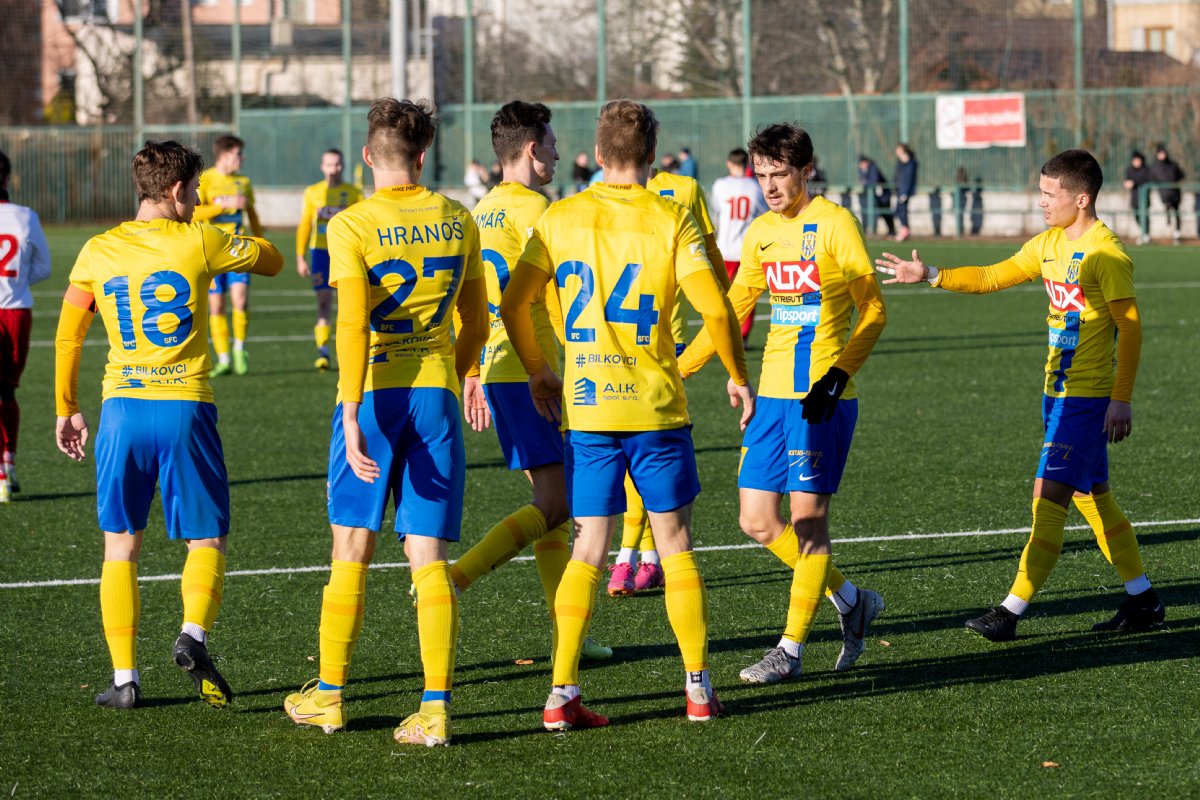 Slezský vyhrál i podruhé. Valmez schytal sedmičku. | Slezský FC Opava